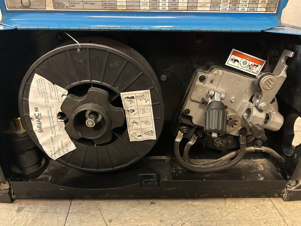 Soudeuse - Miller Millermatic 211 – steve lavertu