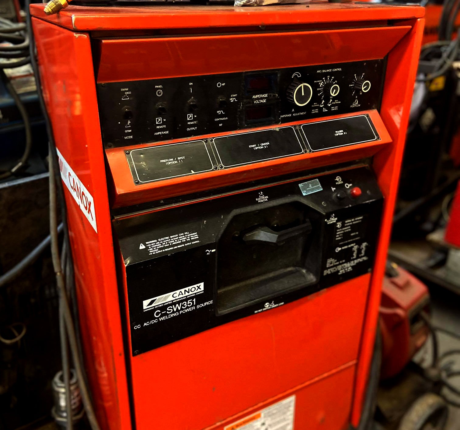 Soudeuse - CANOX C-SW351 (syncrowave 351) – steve lavertu